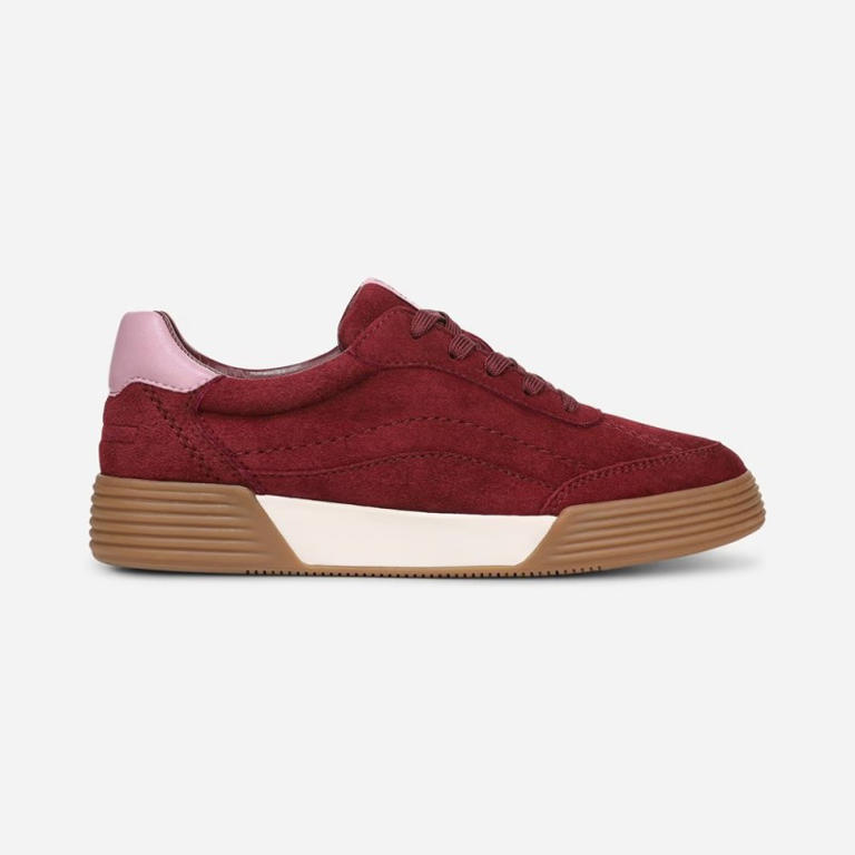 Fall's Trending Sneakers Feel Like a Blast From the Past: Shop The Best ...