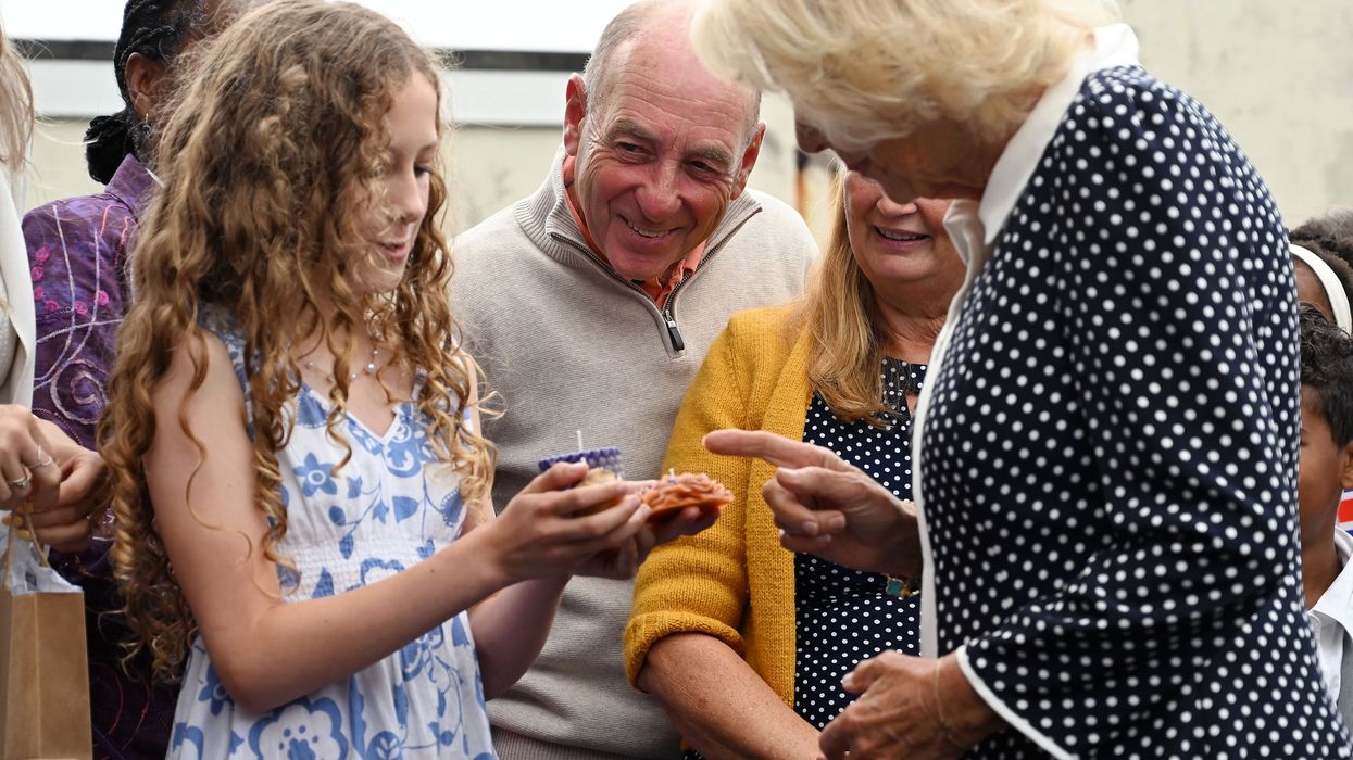 Girl, 11, impresses Queen with handmade beeswax candles