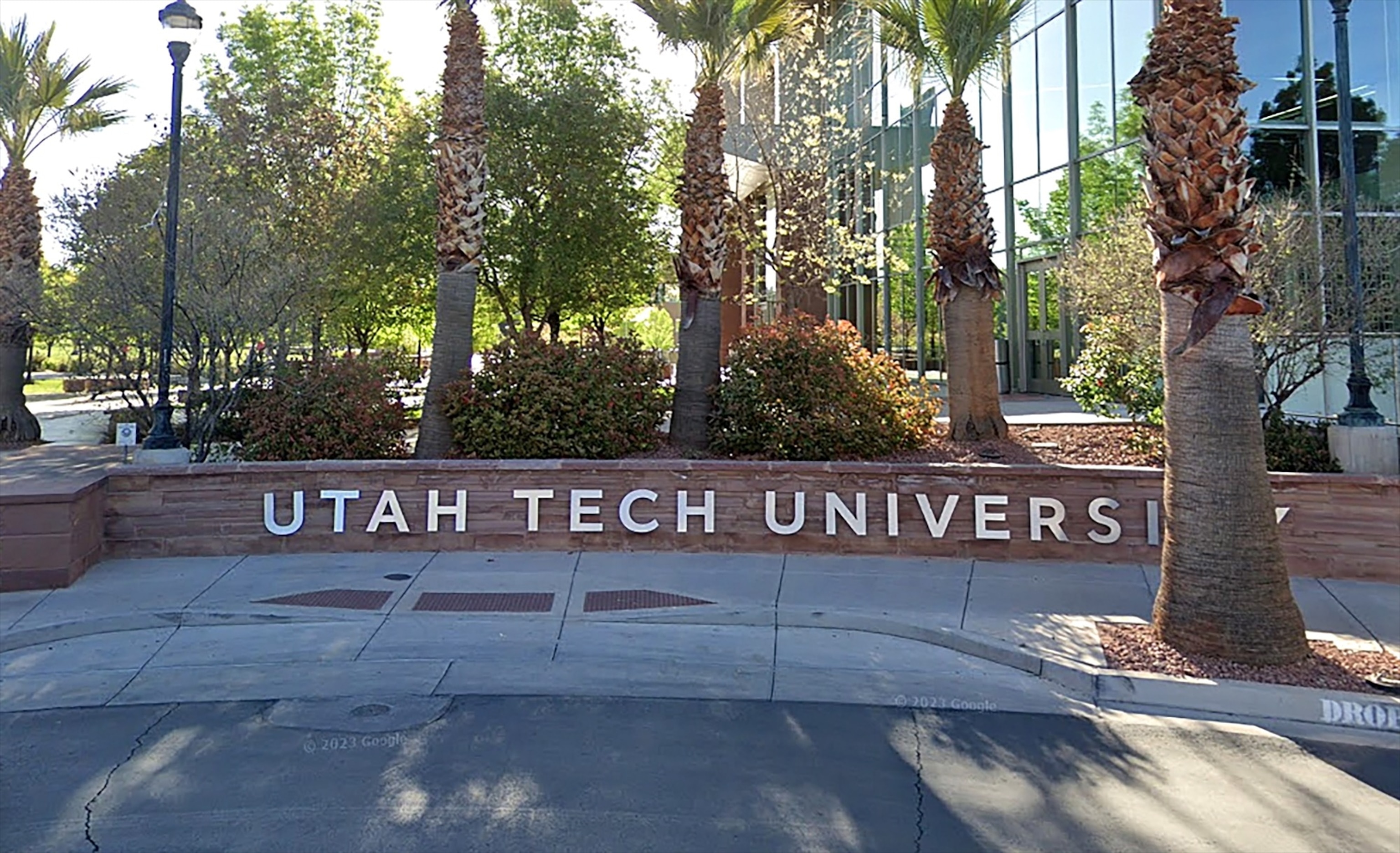 'Devastated': College freshman dies after falling from balcony