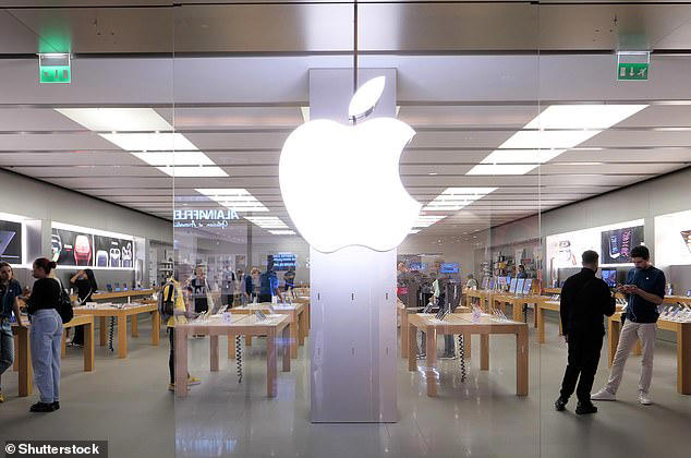 Apple declares three popular devices are now OBSOLETE - leaving users ...