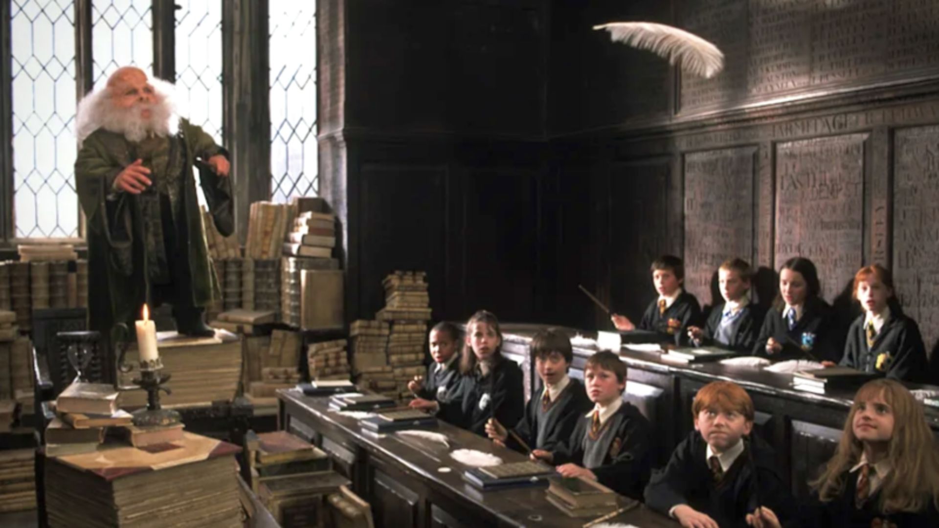 HBO Max kondigt nieuw castlid voor 'Harry Potter'-serie aan: Warwick Davis terug als Flitwick