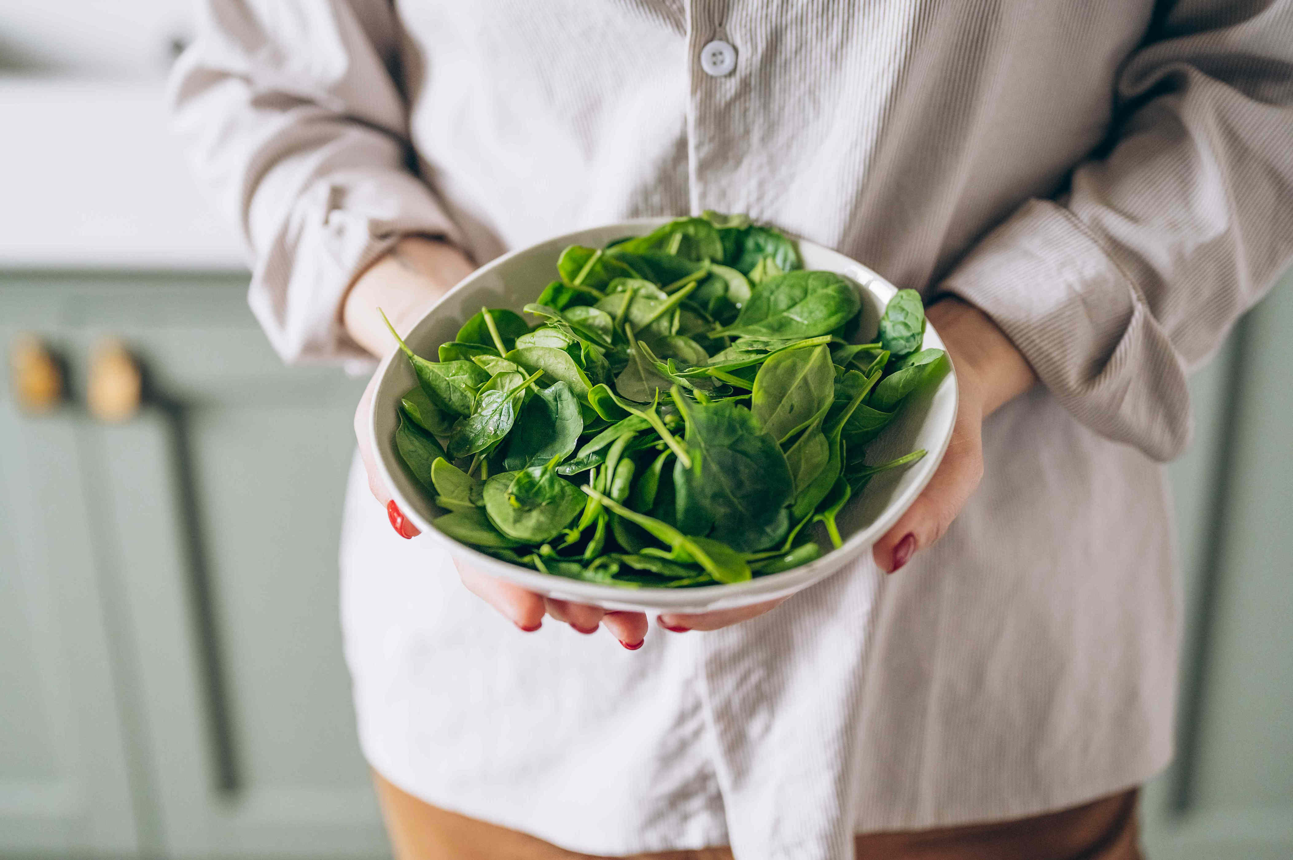 11 Foods With More Iron Per Serving Than Spinach