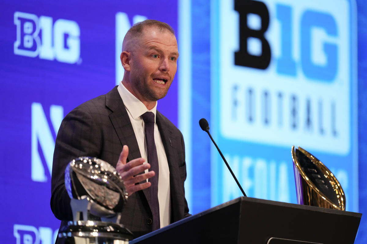 College Football Coach Apologizes for ‘Disrespectful’ Week 1 Uniform ...
