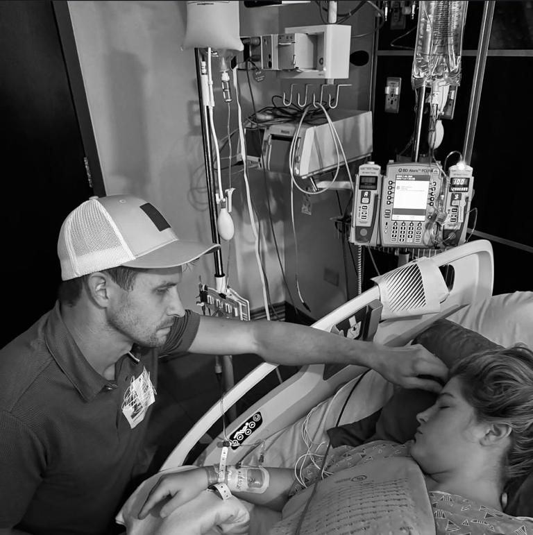 Bringing Up Bates' Erin Bates Is in Septic Shock After Welcoming Baby No. 7