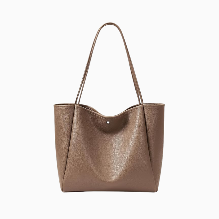 Shop new bags to complete your OOTDs