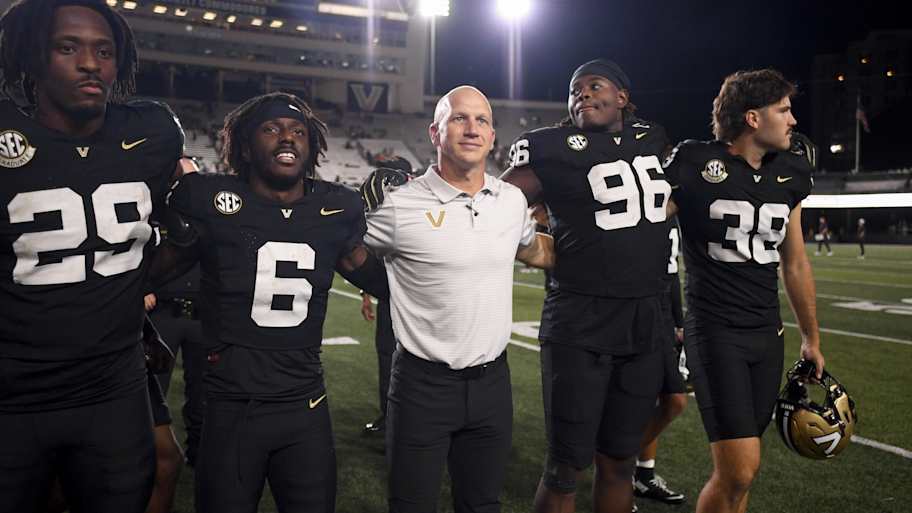 "This is a Special One," How Clark Lea, Vanderbilt Football are ...