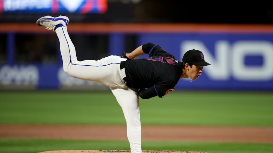 Young Mets pitcher has strikingly similar delivery to SF Giants legend