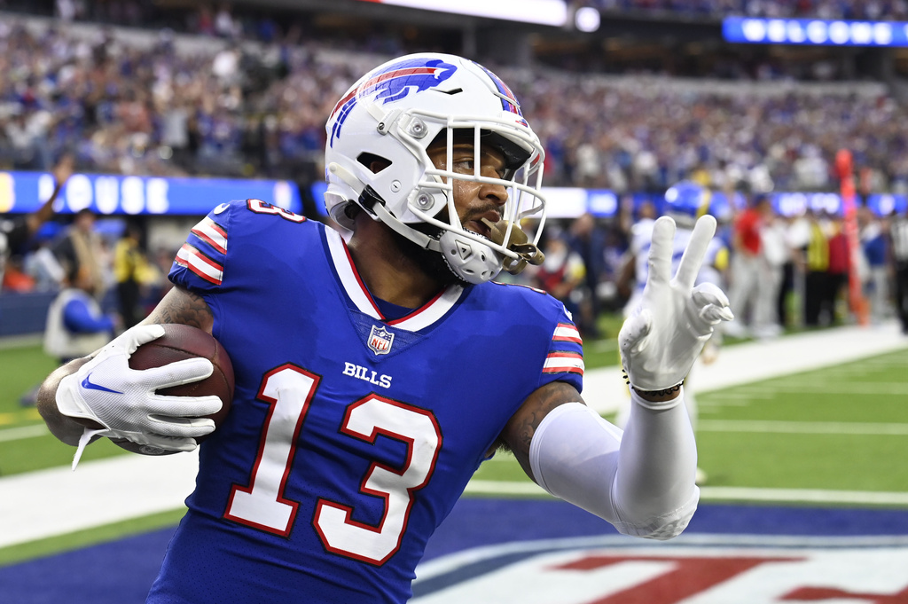 Receiver Gabe Davis is rejoining the Bills after agreeing to a practice ...