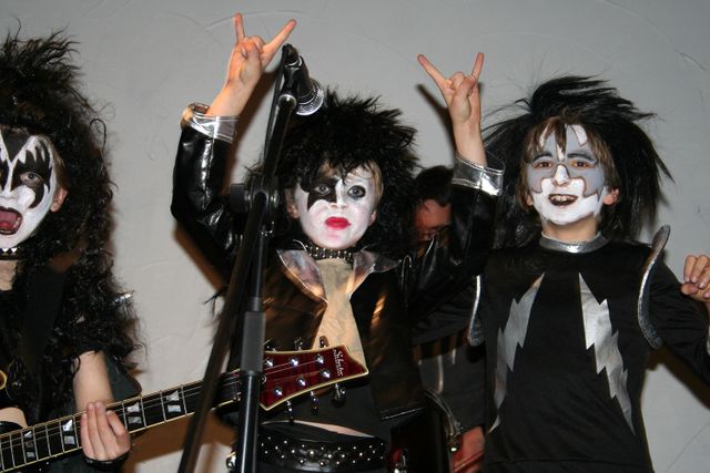 “The Runarounds” Stars Started Playing Music Together at Age 6. Now ...