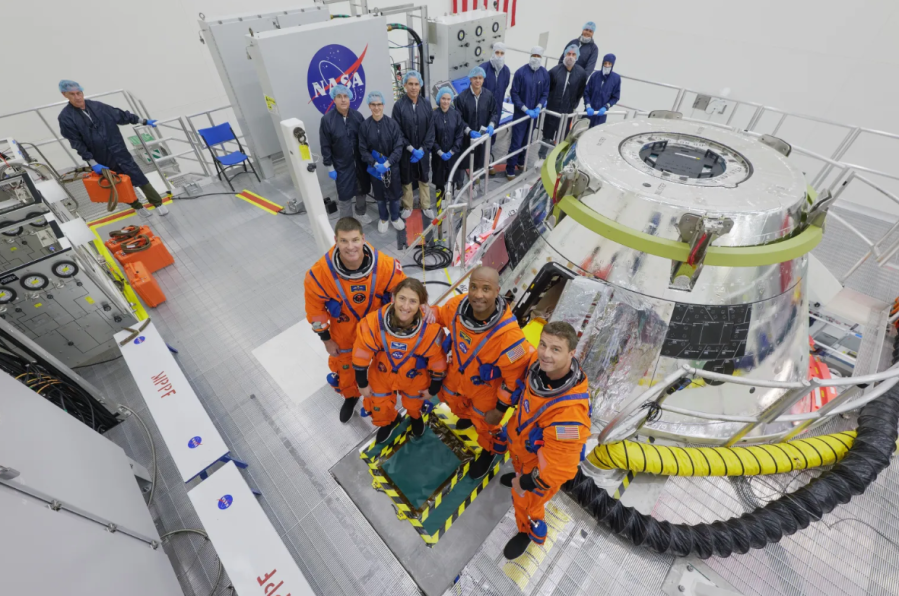 Canyon local among finalists in NASA zero gravity indicator, ‘Moon ...