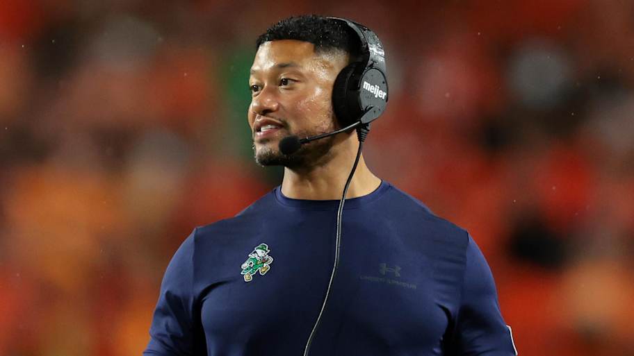 Notre Dame Slides in Coaches Poll After Loss — Here’s Where They Rank Now