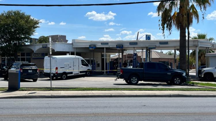 SAPD: 2 suspects detained after armed robbery at southeast-side ATM