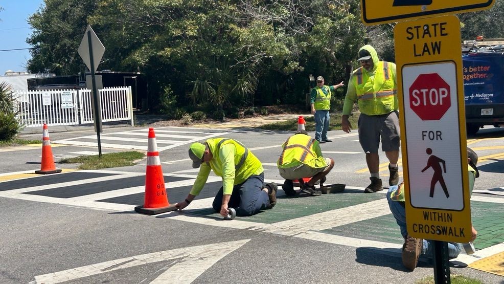 Gulf Breeze removes green-painted crosswalks at FDOT's request, but ...