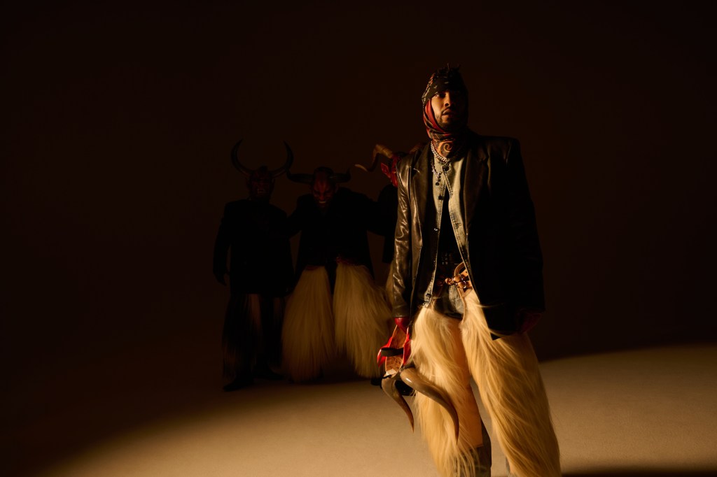 Miguel Embraces the ‘Caos' on First New Album in Eight Years