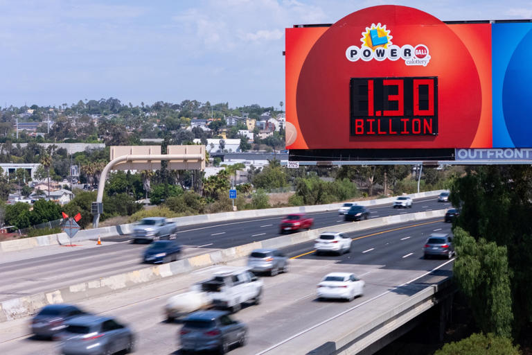 Record $1.4 billion Powerball: What winners actually take home