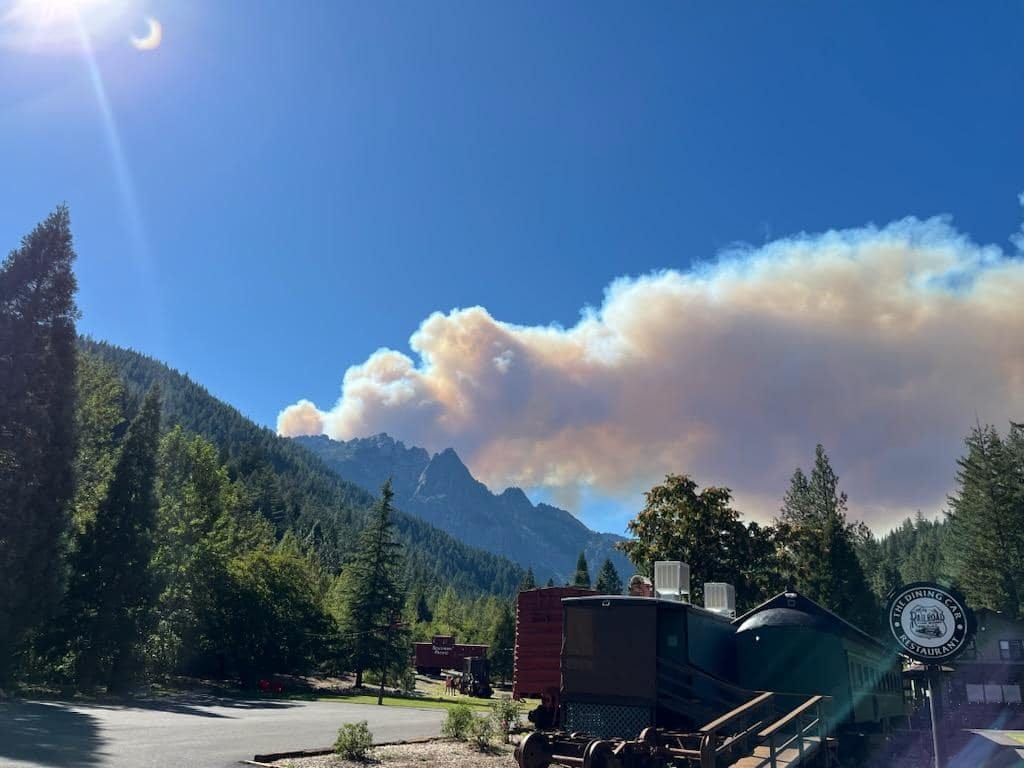 Root Fire grows west of I5. Evacuations and warnings in place in Shasta ...
