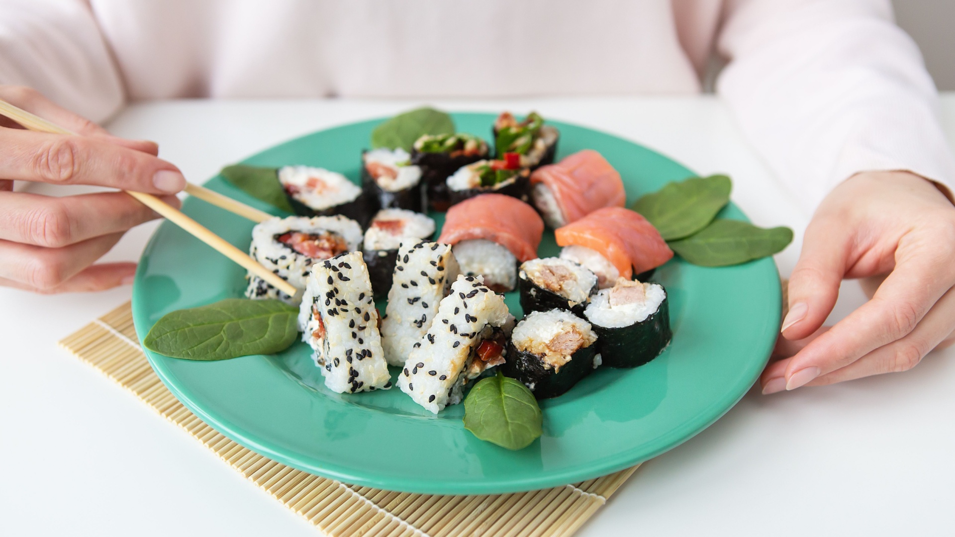 The Complete Guide To All 6 Different Types Of Sushi