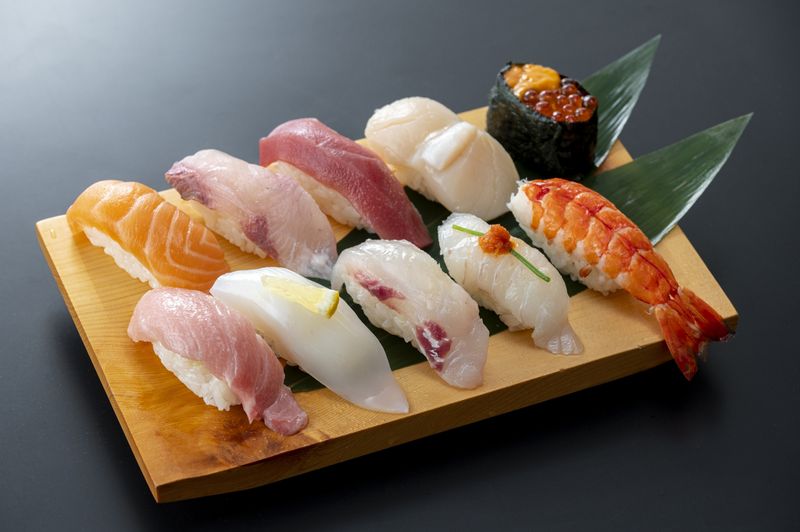 The Complete Guide To All 6 Different Types Of Sushi
