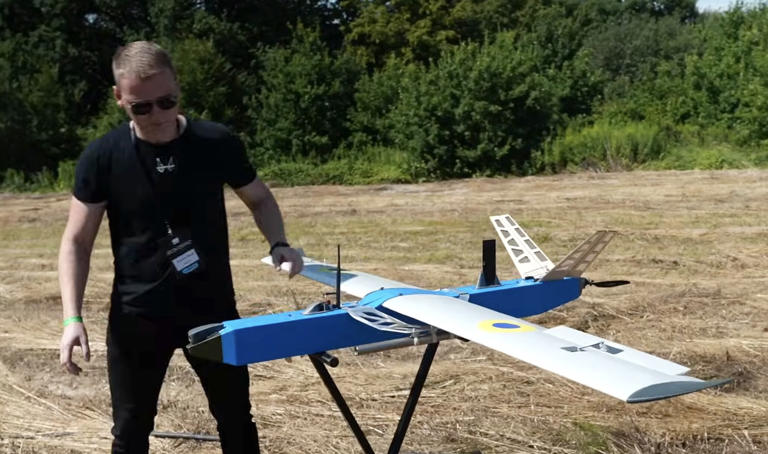 Ukraine's Hunter Drone shoots enemy drones with gun