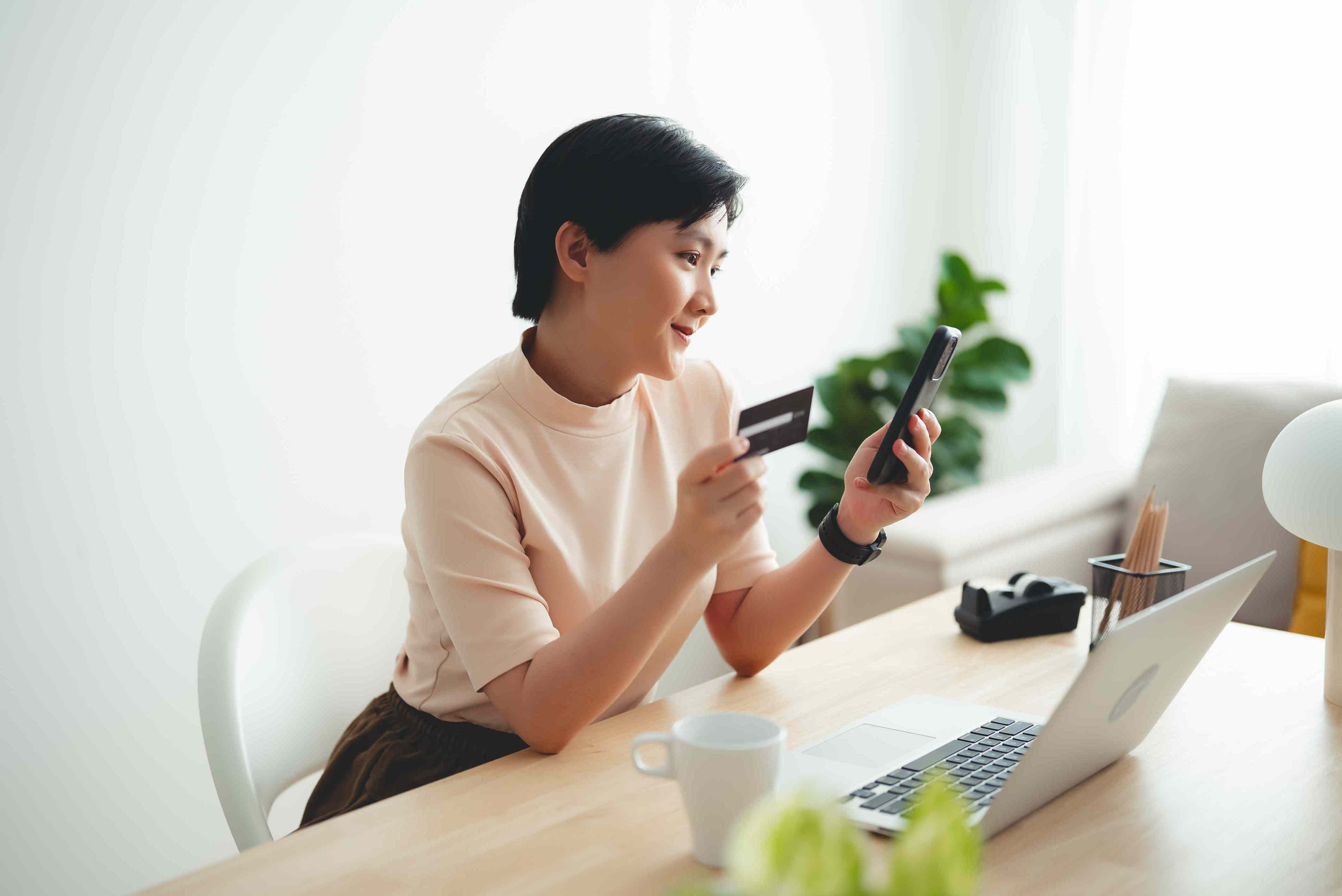 Over 80% of Americans Say Living Debt-Free Is Key to the American Dream ...