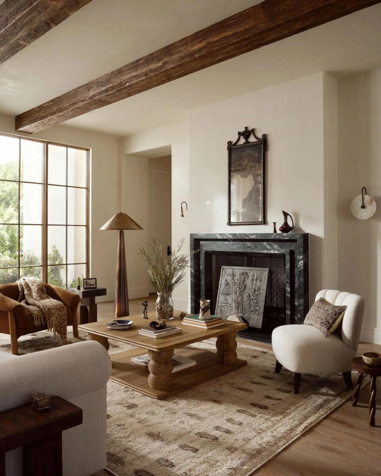 8 sculptural pieces for an artful touch