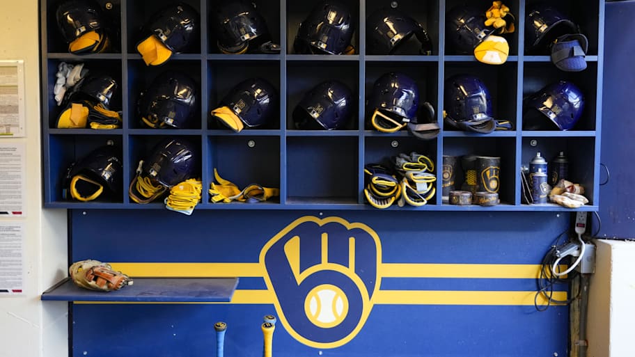 Brewers Magic Number To Clinch NL Central Steady After Phillies Loss