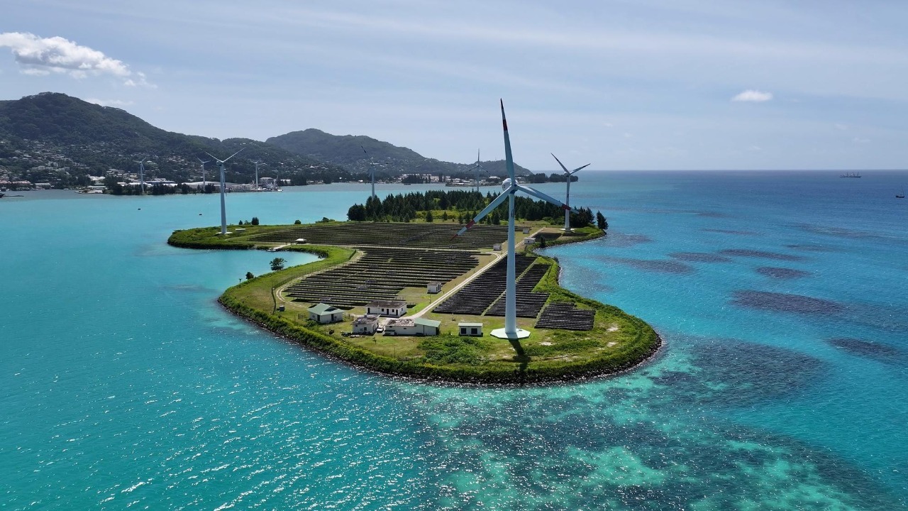 Denmark plans world’s first offshore artificial energy hub