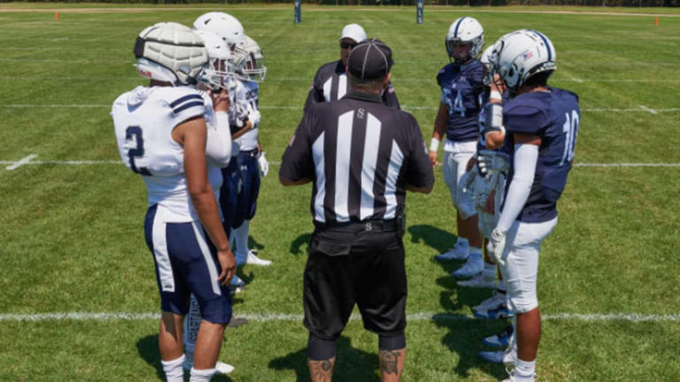 Photos: Laguna Blanca vs. Orcutt Academy in California Varsity high ...