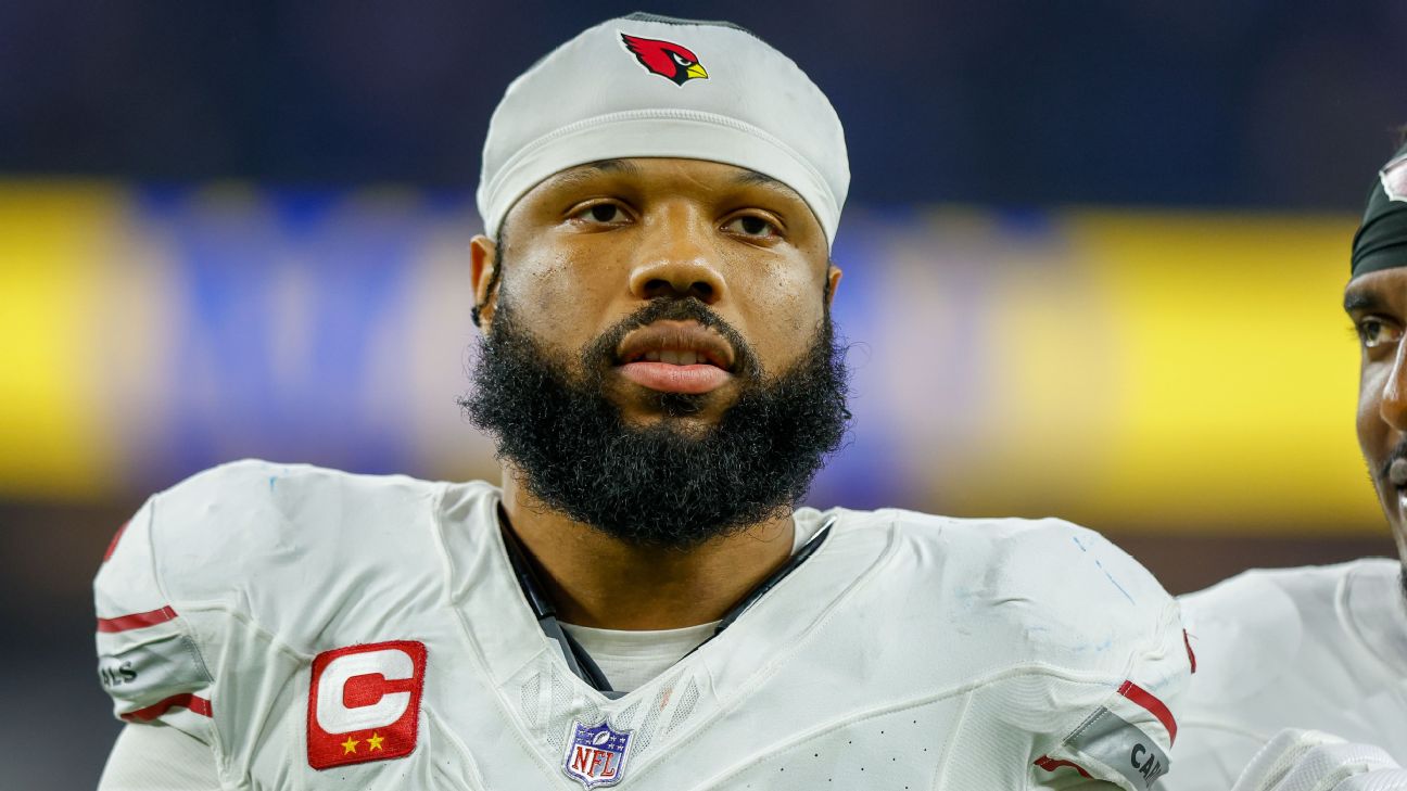 Source: Titans plan to sign Kyzir White to bolster LB depth