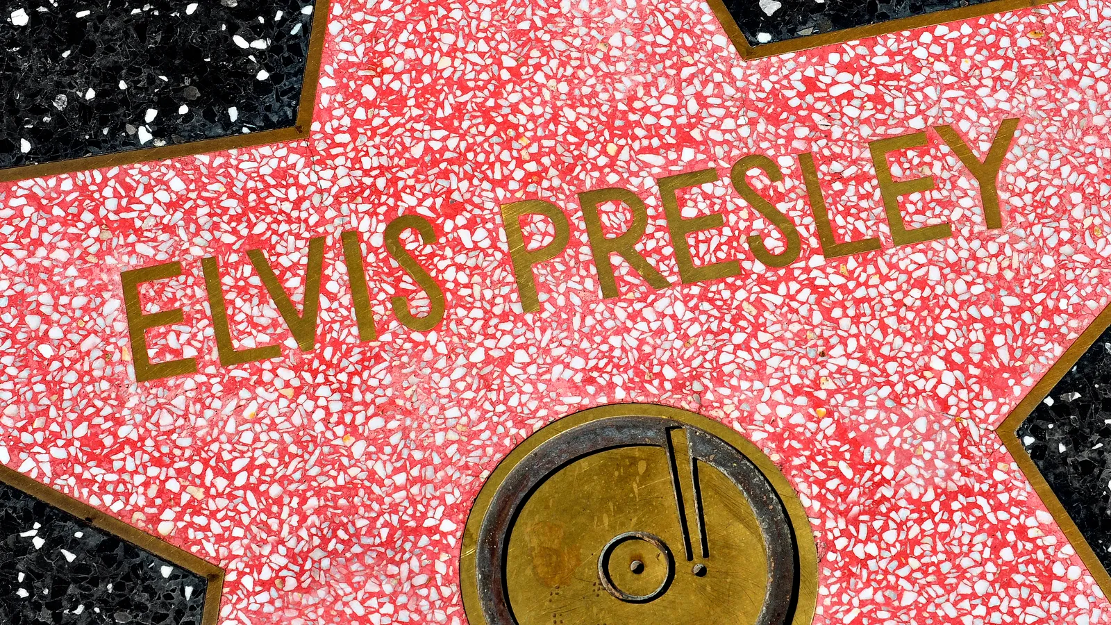 9 legendary restaurants Elvis Presley loved during his lifetime