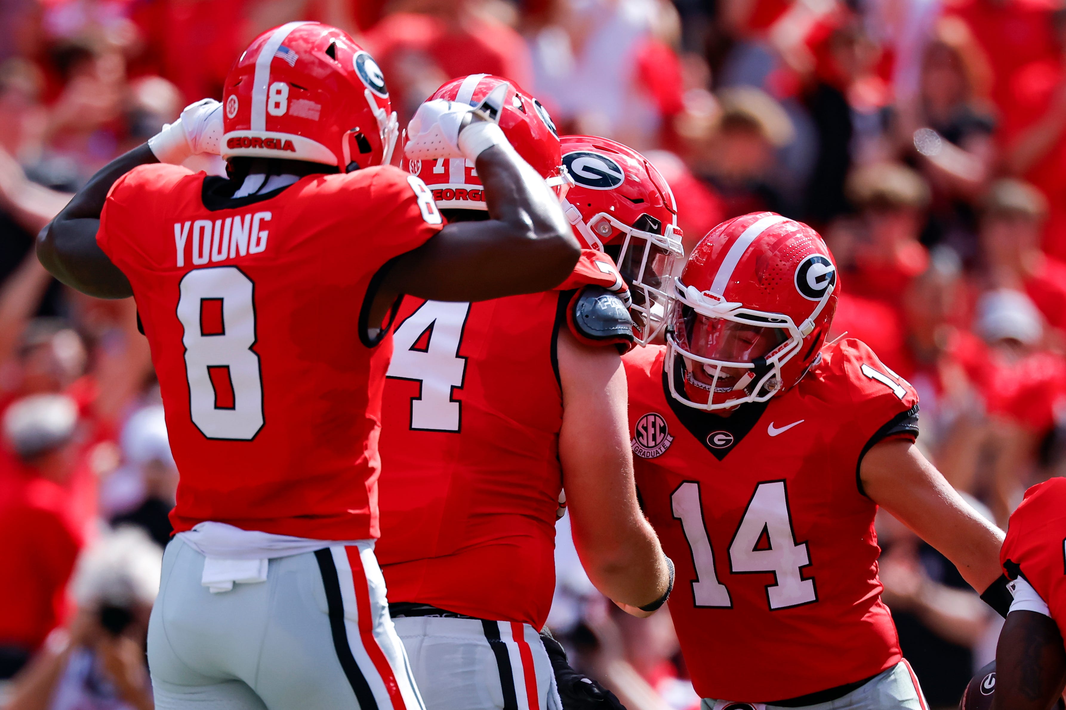 Georgia football moves up in US LBM Coaches Poll after wild Week 1