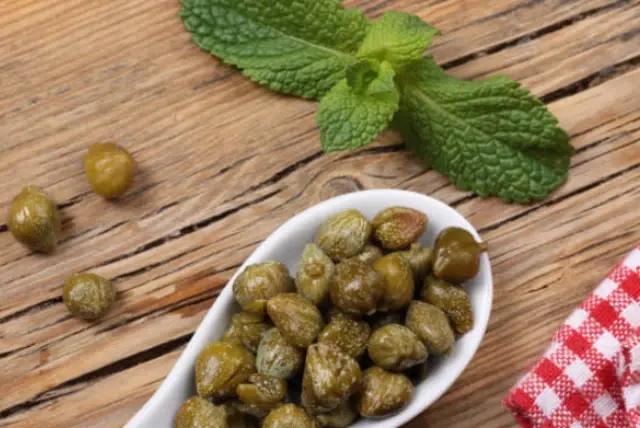 Alcaparras: el alimento milenario que alivia la inflamación intestinal ...
