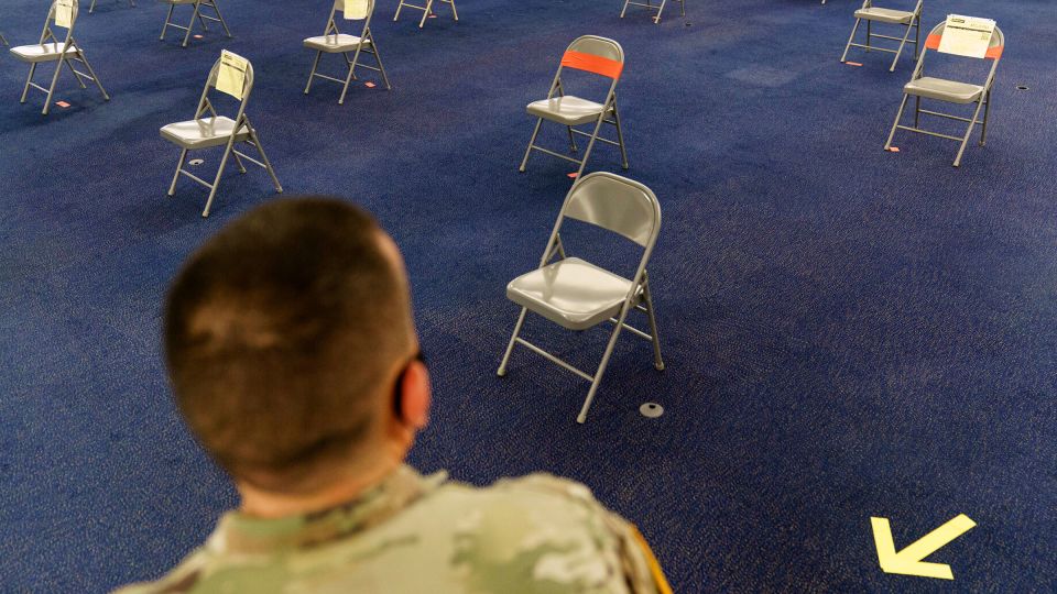 Pentagon facing its own Covid vaccine controversy