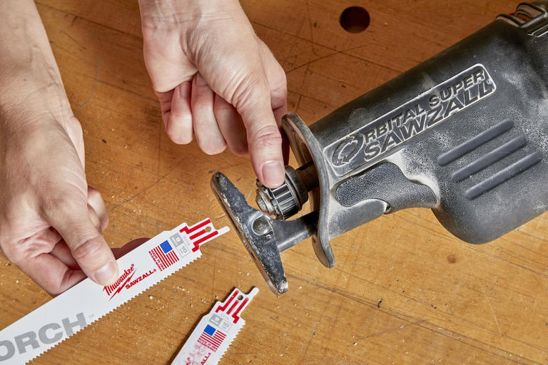 Jigsaw vs. Reciprocating Saw: Which Cutting Tool is Best for Your Project?
