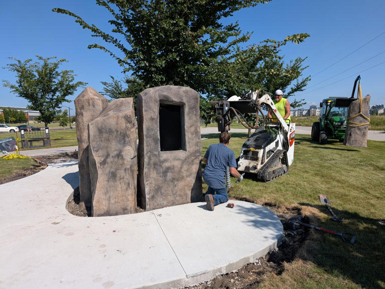 Garden of Healing begins installation of its “Healing Hotline”