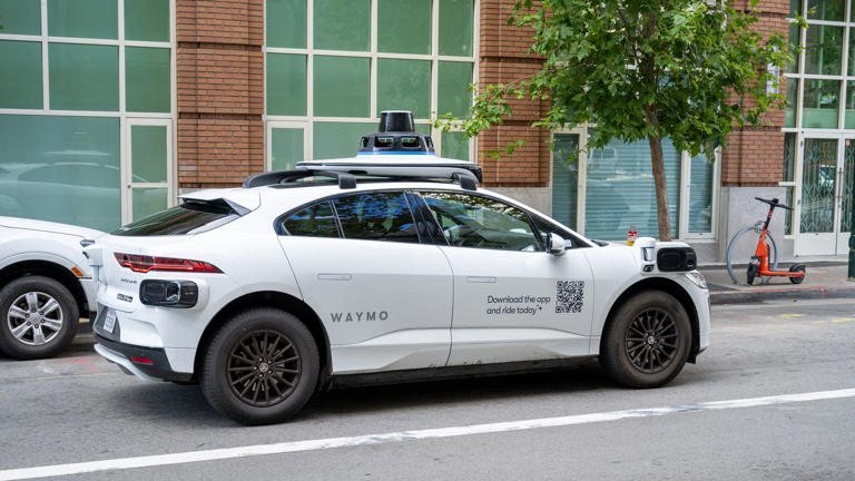 Waymo's self-driving cars are coming to Seattle