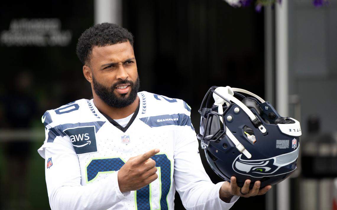 Atlanta game will be 1st time 2025 Seahawks defense is whole; Rylie ...