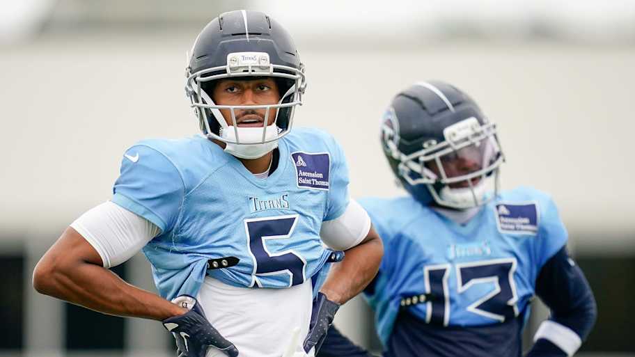 Tennessee Titans Depth Chart Update: Elic Ayomanor Named WR3 Over Van ...