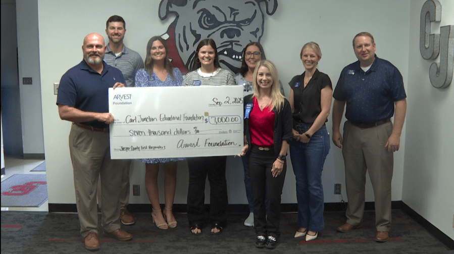 Arvest Foundation donates $7,000 to Carl Junction memorial