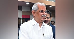 Keep CM away from VC selection in KTU, DUK: Governor petitions SC