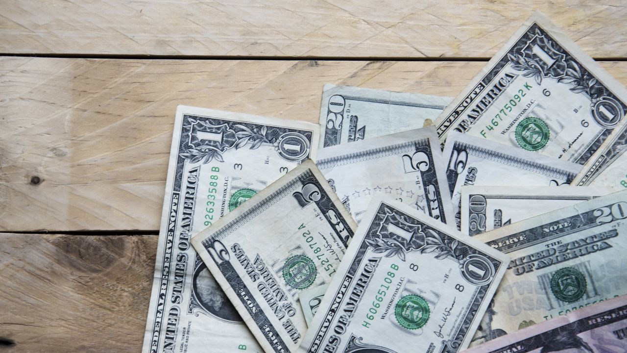 No tax on tips? How the new tip deduction actually works