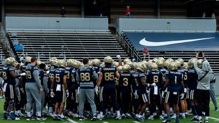 The Akron Zips Come to Lincoln This Saturday