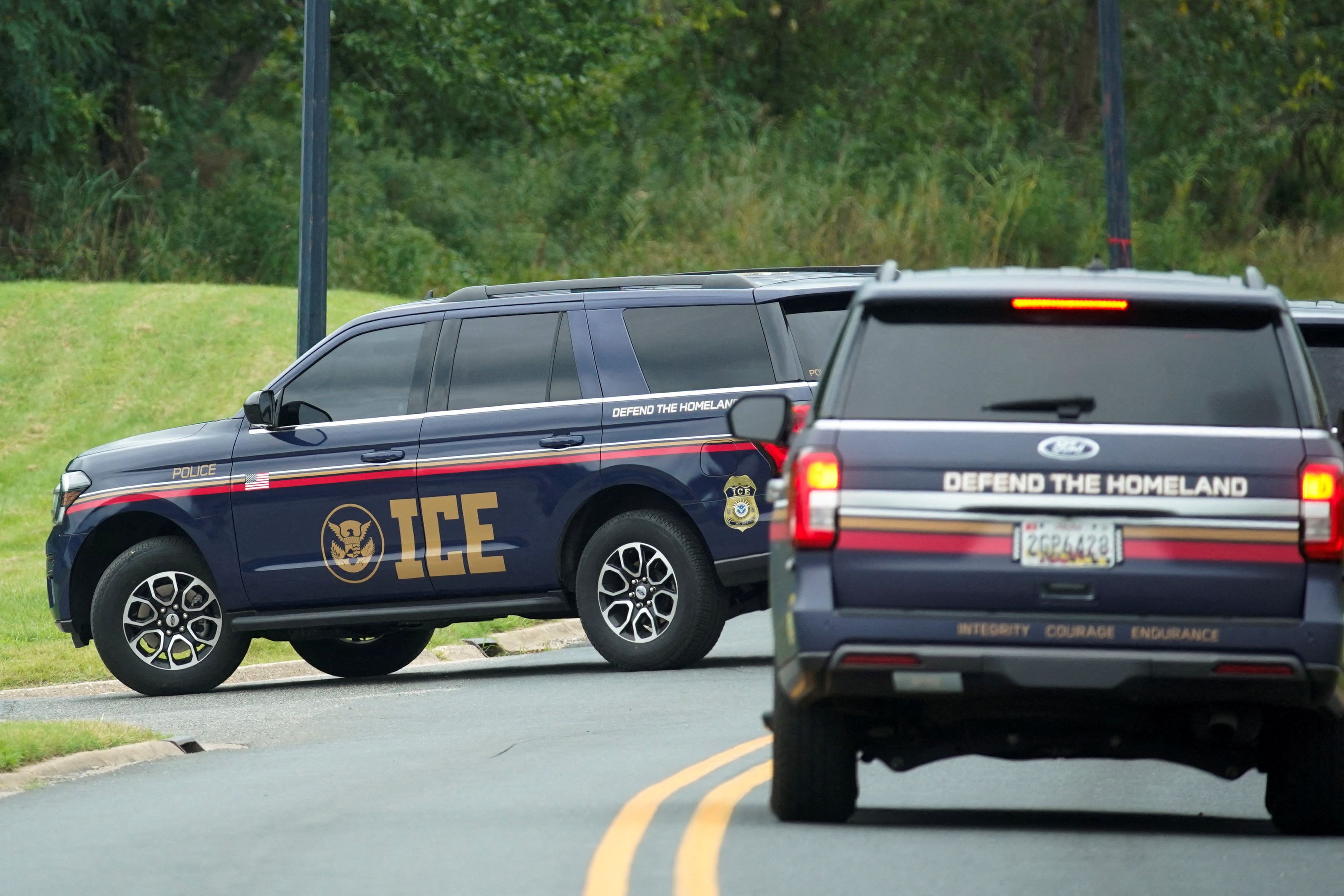 ICE reactivates contract with previously banned spyware vendor