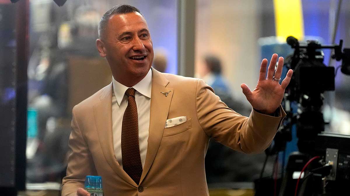 The Arch Manning hype train is all the way back after Citrus Bowl ...