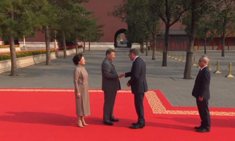 President Xi Jinping greets Dan Andrews in China - as the former ...