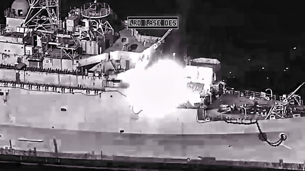 SINKEX #2 At RIMPAC-22 Sends Ex-USS Denver To Ocean Floor