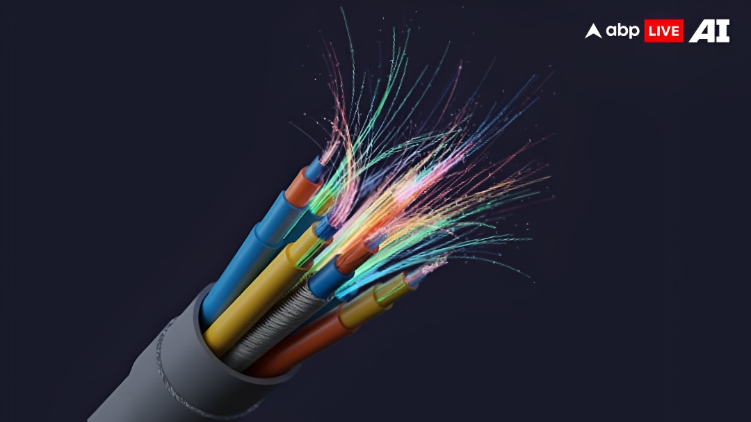 ‘Glass Straw’ Cables Can Carry More Data, Faster and Farther: Here's How