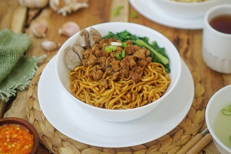 Sering Dianggap Sama, Ini 5 Perbedaan Bakmi dan Mie Ayam