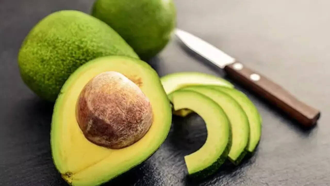 7 potential health benefits of avocado backed by science