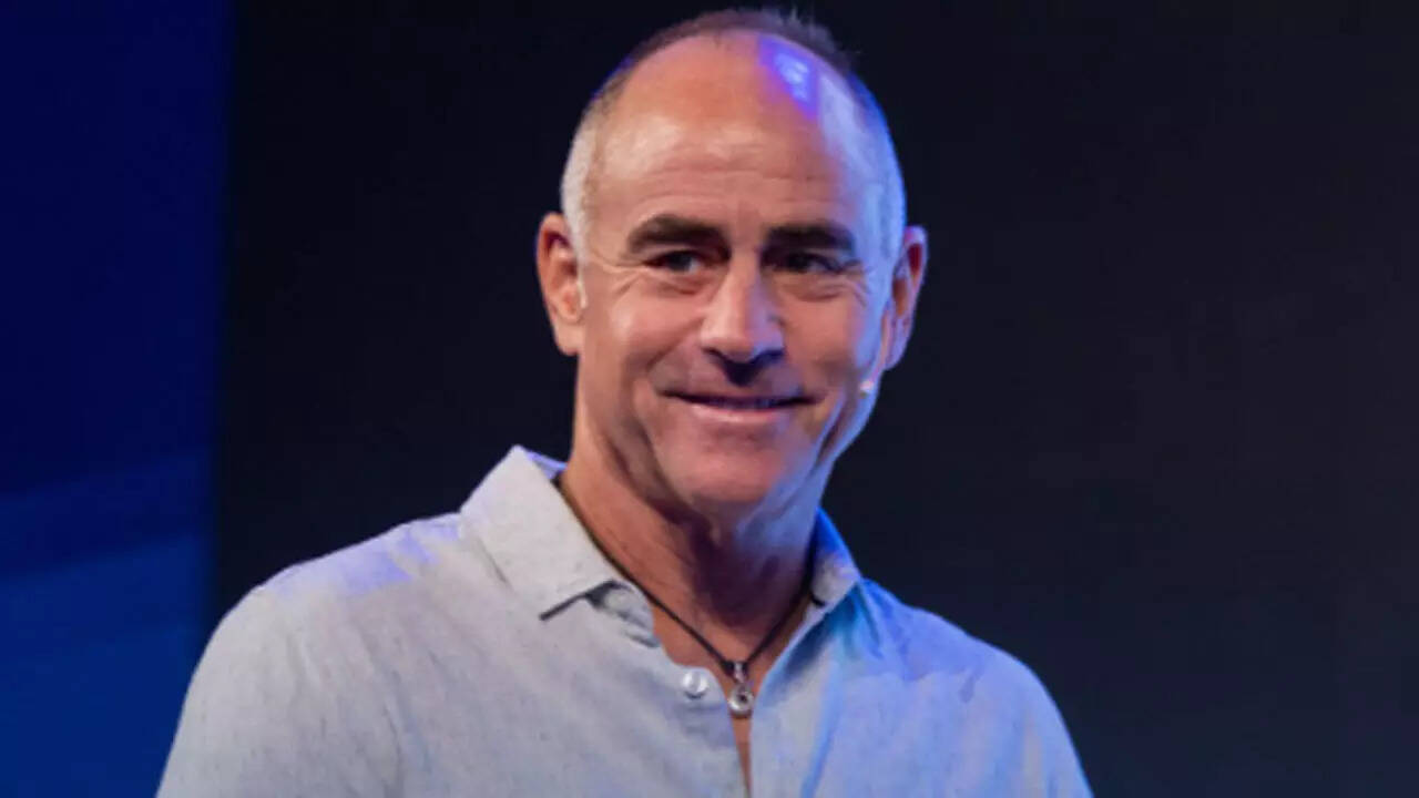 To deal with mistakes, follow Roger Federer: Paddy Upton tells players